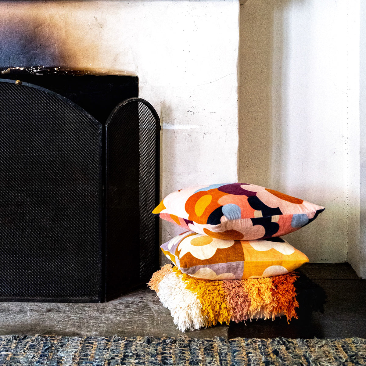 CUSHION STACK – CASTLE