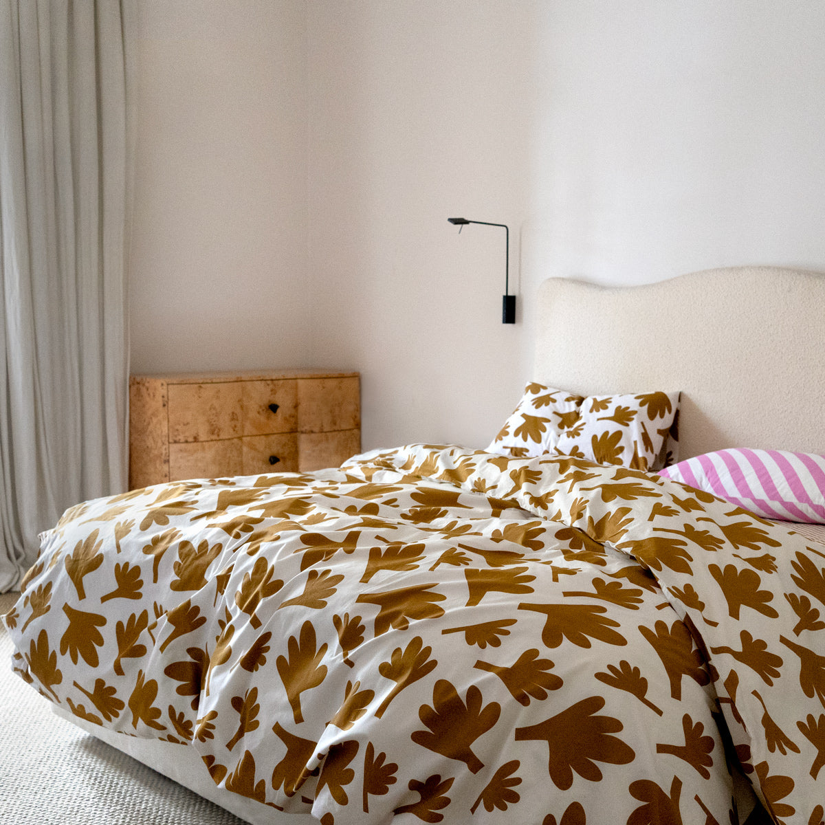ELOPE FERN BED – CASTLE
